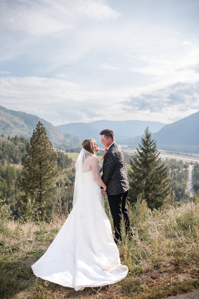 Fowler Photography | Wedding Photographer, Trail, BC, Canada